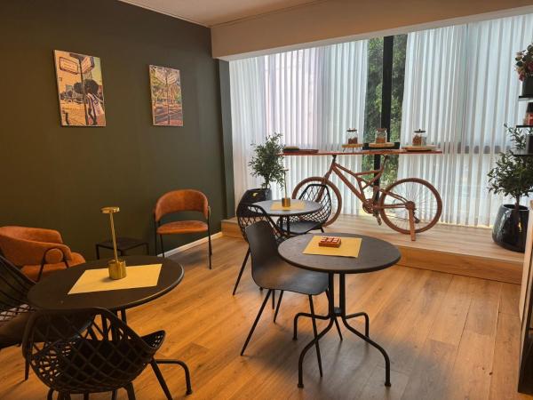 H7 Tlv - Tel Aviv-Yafo