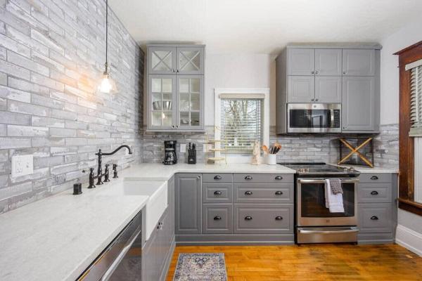 4 Bedroom Family Home - Downtown Lawrence University - Appleton, WI