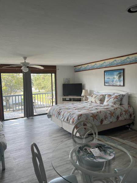 Unit 223 Beautiful Cedar Key - Cedar Key, FL