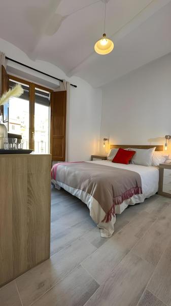 Habitación Cavall Bernat En Casa Camí De Les Aigües Monistrol De Montserrat - Montserrat, Valencia