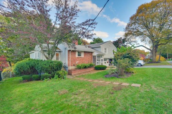 Train To Boston! Cozy Apartment In Winchester - Brandeis University, Waltham