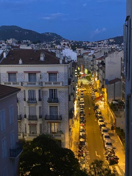 La Casa - ibis Nice Centre Gare