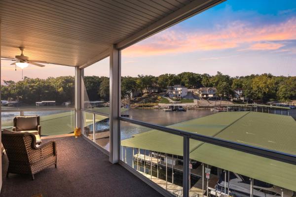 Central Location, Pool Access & Breathtaking Views - United States