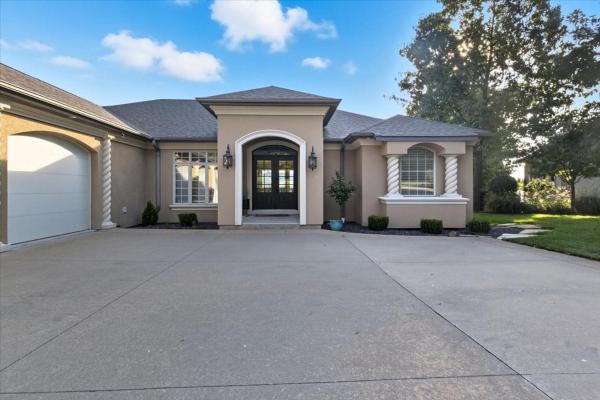 Luxury Lakefront Escape W/ Heated Pool, Hot Tub & Theater - United States