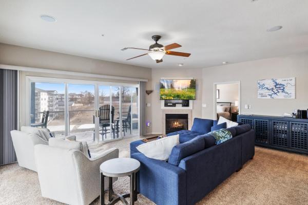 Serene Lake View And Easy Access To Local Delights - États-Unis