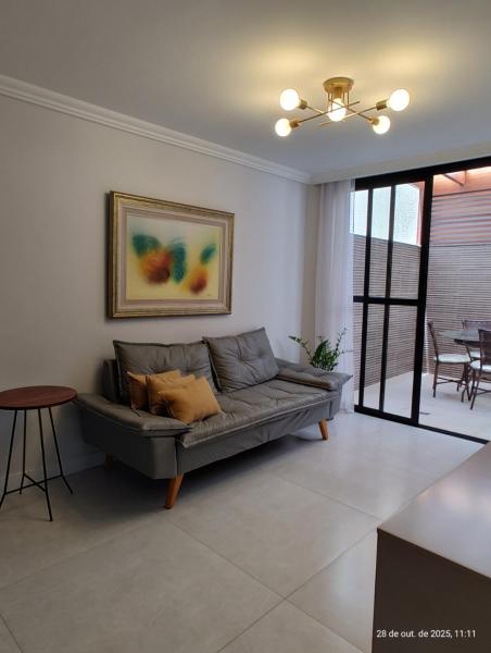 Apartamento De 3 Qts Com Garagem A 50 Metros Orla Da Praia Do Morro - Guarapari