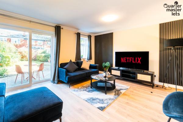 3 Bedroom House That Sleeps 6 - Coventry