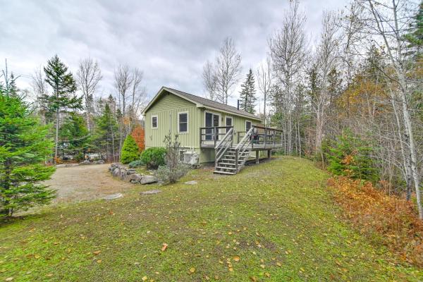 Forest-view Hideaway 3 Mi To Sugarloaf Mountain! - Carrabassett Valley, ME