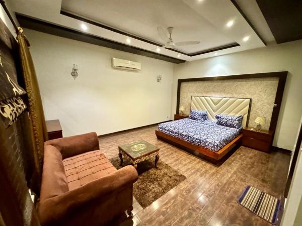 Elegant 6-bedroom Furnished Family Home - Dha Phase-6 Lahore - 拉哈爾