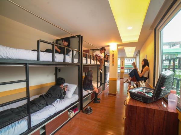 Moustache Hostel Gangtok - Gangtok