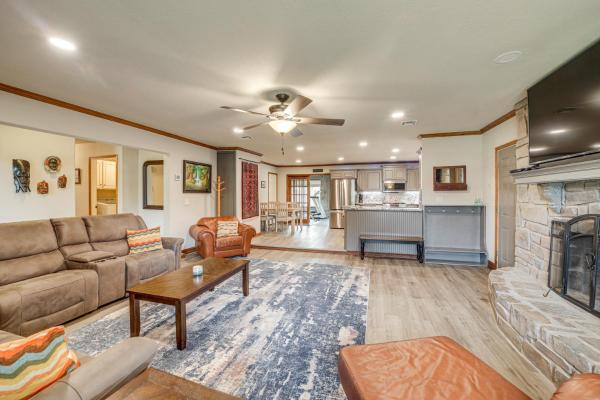 Family-friendly Tulsa Suburb Home By Parks And River - Broken Arrow, OK