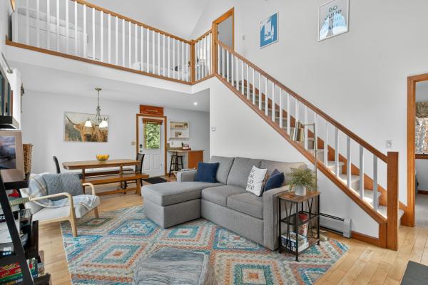 Vt Lake House Minutes From Okemo - Woodstock, VT