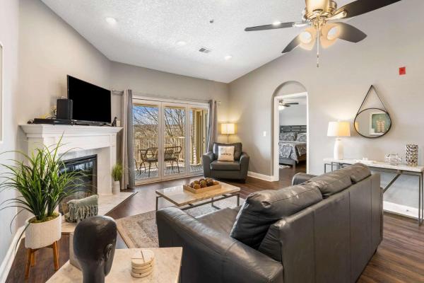 Great Escape I - Private Balcony And Beautiful Views - Branson, MO