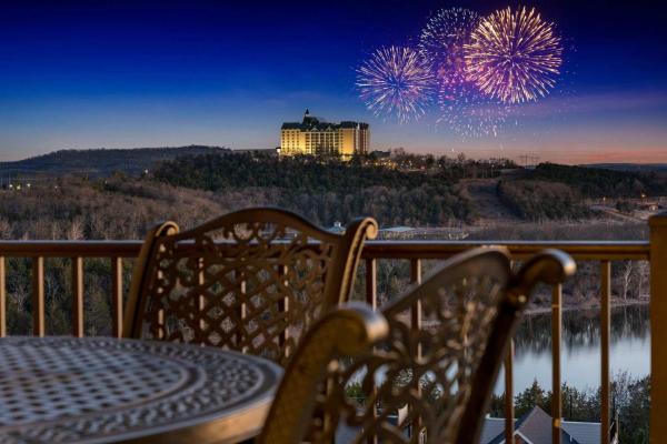 Ozark Views At Majestic - Perched On The Hills - Branson, MO