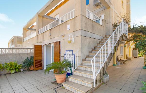 Beautiful Apartment In Oliva With Wifi - Oliva