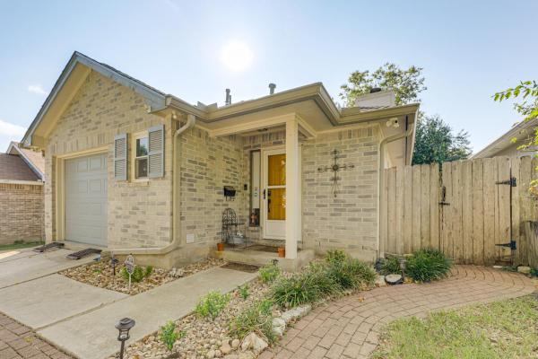 Home Near Kalahari And Dell Diamond In Round Rock! - Round Rock, TX