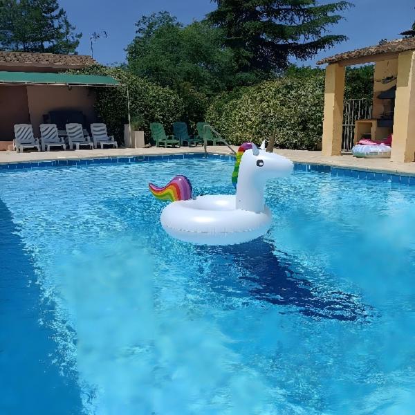 Centre Luberon, Cabanon Hématite - Apt