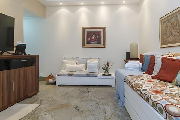 Ns201 - Apartamento A 2 Quadras Da Praia De Copacabana - Rio de Janeiro