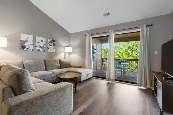 Pool View Oasis With Community Amenities - Branson, MO