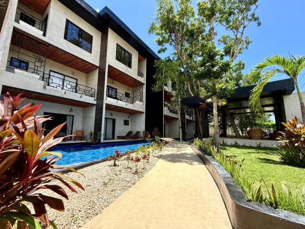 Private Pool - 1br Penthouse Getaway - Paradise Beach