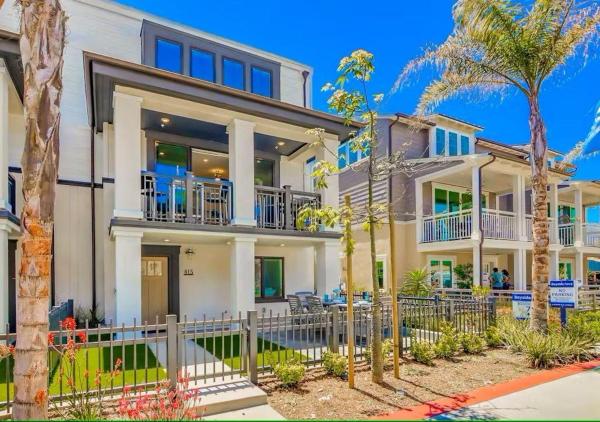 Bayside Cove 7 - San Diego, CA