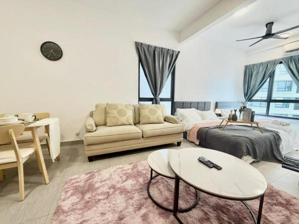 Re Sunsuria 1-6pax Setia City Mall Sccc Home 4bed - Setia Alam