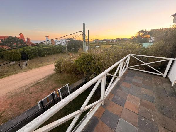 Aura Montoya - Uruguay