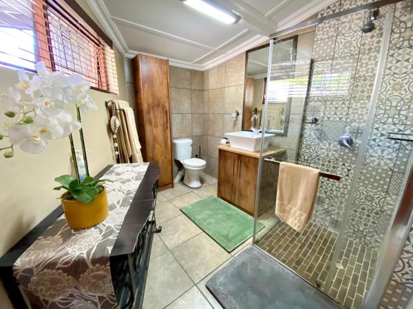 Modern Van Riebeeck Park Accomodation - Worcester