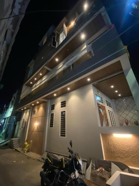 Shree Dattatray Homestay Fully Air Conditioned Property Near To Mahakaleshwar Jyotirlinga Ujjain And Near To Ujjain Junction Railway Station - Ujjain