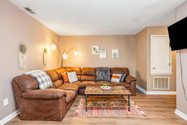 The Terry Sanford Guest House Apt A - Fayetteville, NC