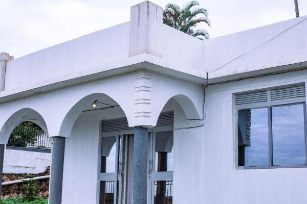 Nsangi Home - Kampala