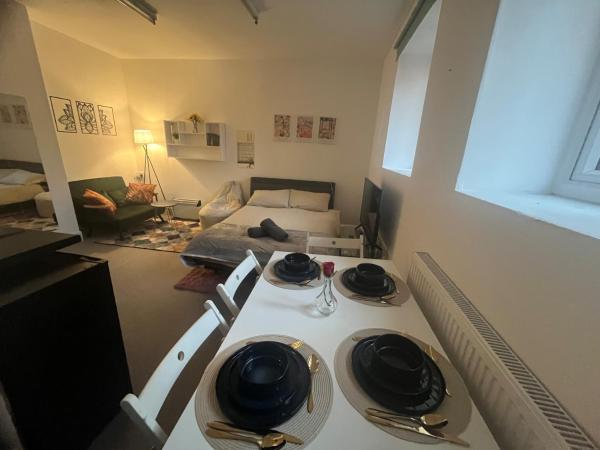 Elegance In The City - Bloomsbury