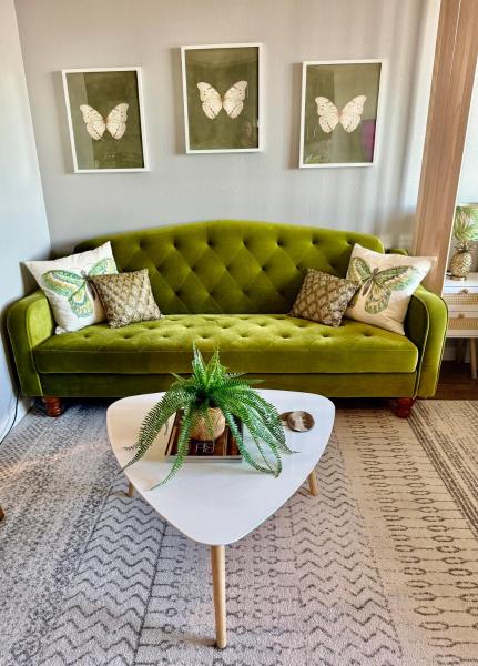 Stylish Studio In Mid-wilshire With Pool, Free Parking, Gym In Prime Location - Hollywood, CA