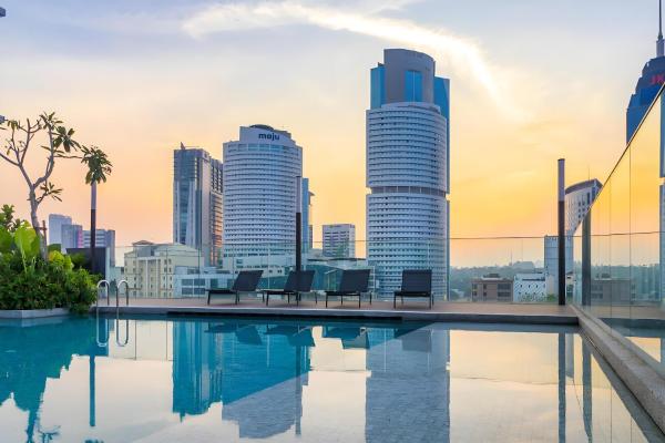 Klcc Quill Residences By Avery #Located In The City Center #10 Mins Walk To Twin Towers #Infinity Pool#ä¸è‹±æ–‡æˆ¿ä¸œ -