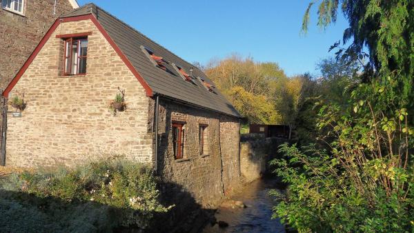 Penybont Barn - Brecon
