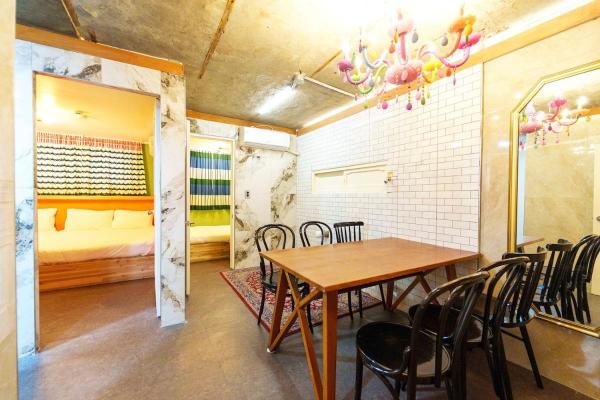 B Hongik Station,5 Min 5 Br & 2bath - ソウル