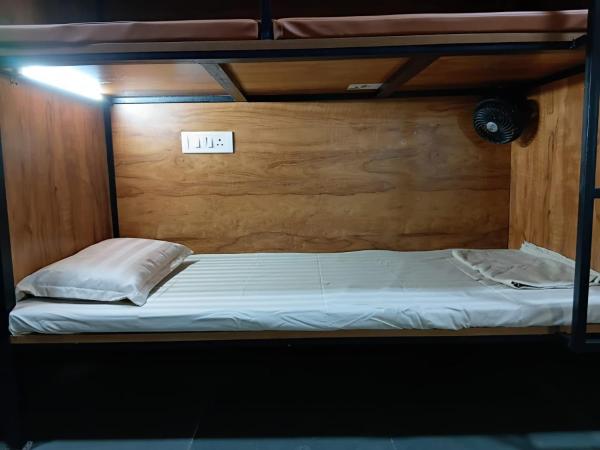 Hans Dormitory - Mumbai