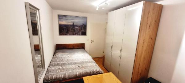 Gemütliches Zimmer Mit Bad Nahe Pfanzeltplatz - München