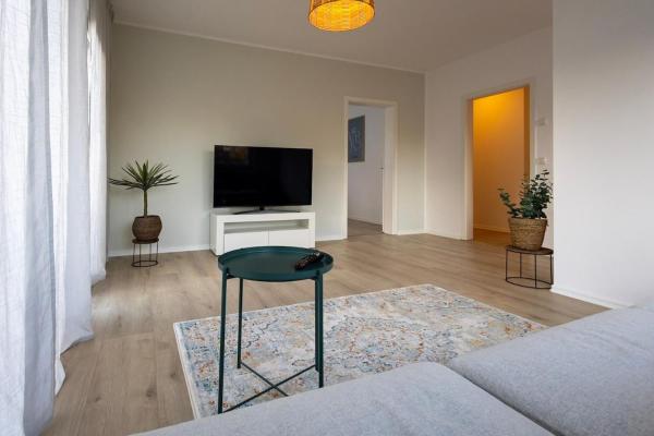 Stilvolle & Zentrale Ferienwohnung In Oranienburg - Oranienburg