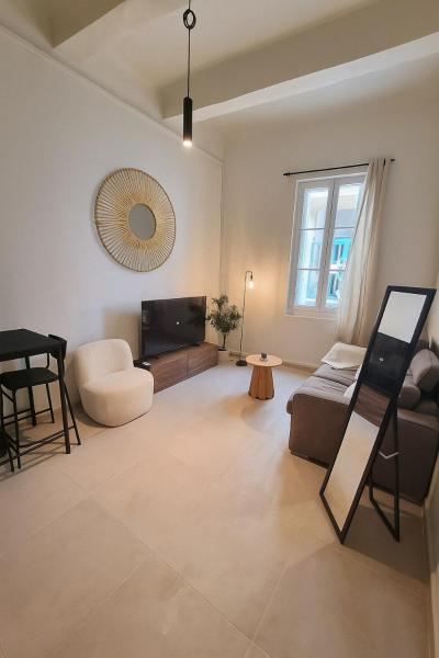 Evasion Entre Vieux Port Et Catalans - Marseille