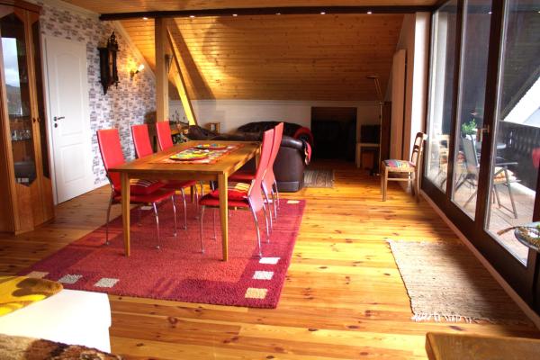 Moderne Ferienwohnung In Mastershausen - 140qm - Hahn