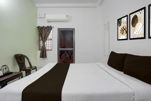 Hotel O Nandan Palace - Patna