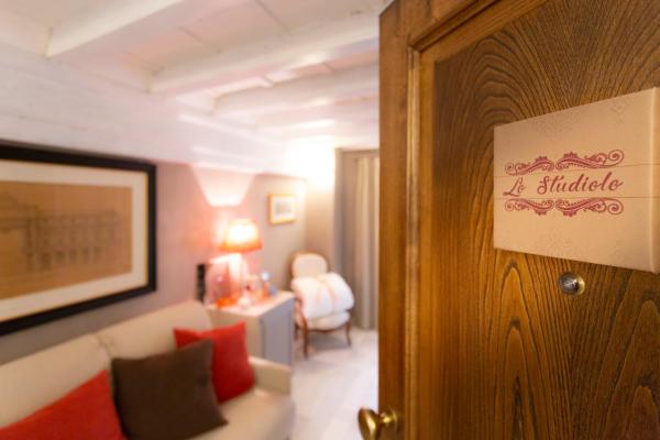 Lo Studiolo Home Tower Qk Costa 58 - Florence