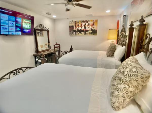 La Dolce Vita! Only 5 Minutes From The Beach In Car - Clearwater, FL