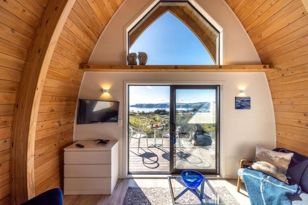 Perch On The Ridge By Waiheke Pure - Auckland