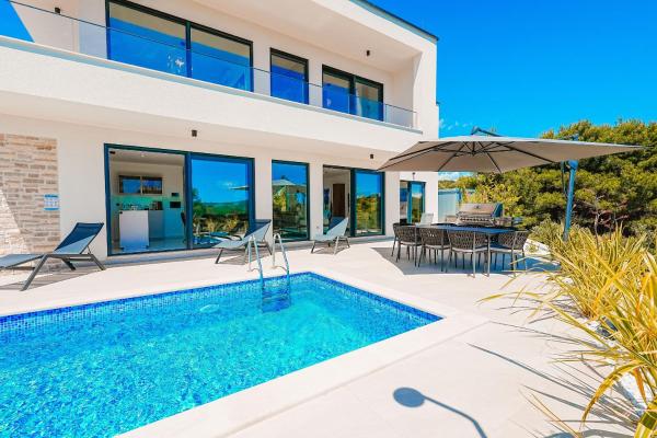 Primosten Hills - West - Primošten