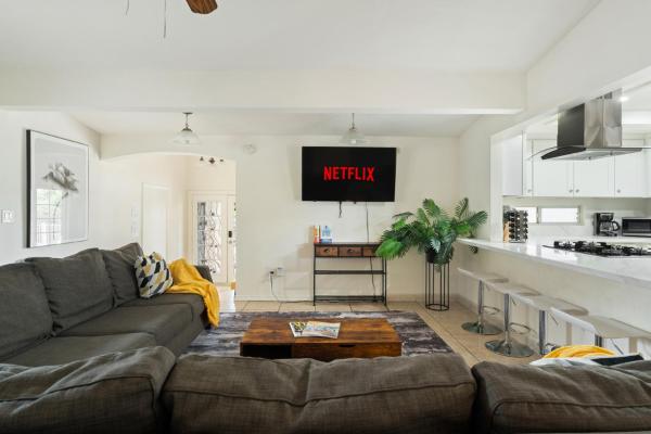 Near Safari & Beach - Backyard Games - Ac - Pet Ok - Escondido, CA