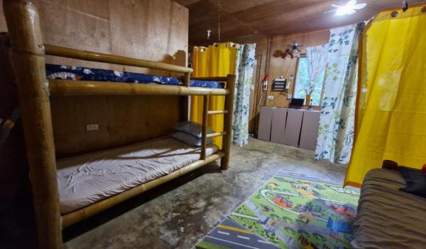 J Travel Trail Homestay - Camiguin