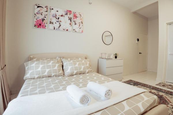 3 Bedrooms The Nadraa Guesthouse Klia - Putrajaya