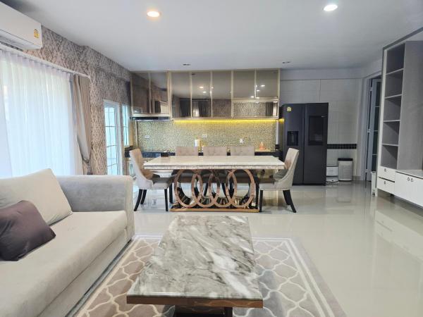 Elegant Home Near Mrt Central Westgate And Central Westville 3 To 10 Min Drive - Bang Bua Thong District